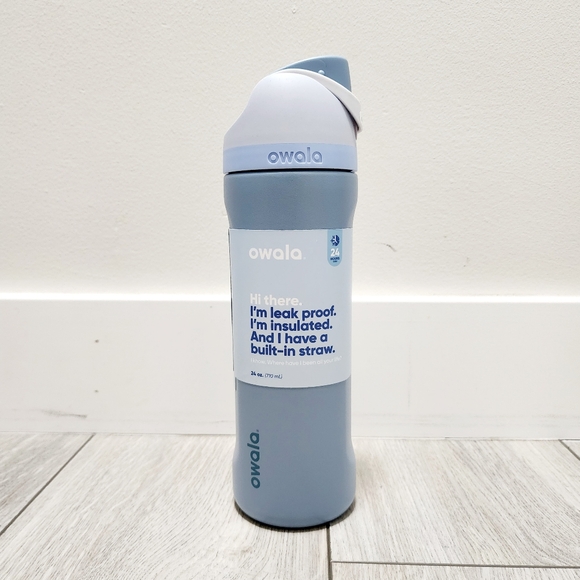 owala | Dining | Owala Freesip 24oz Stainless Steel Water Bottle Sea ...